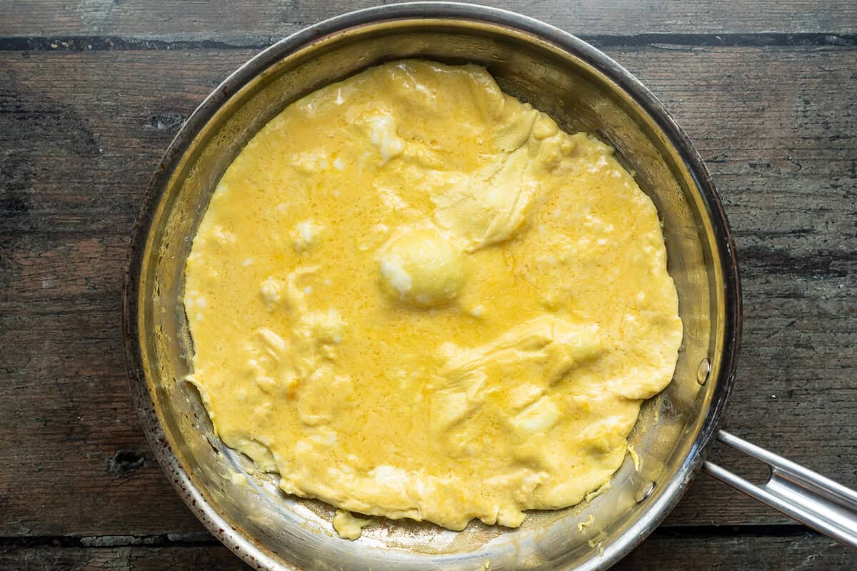Perfect Avocado Omelette - Easy Healthy Recipes