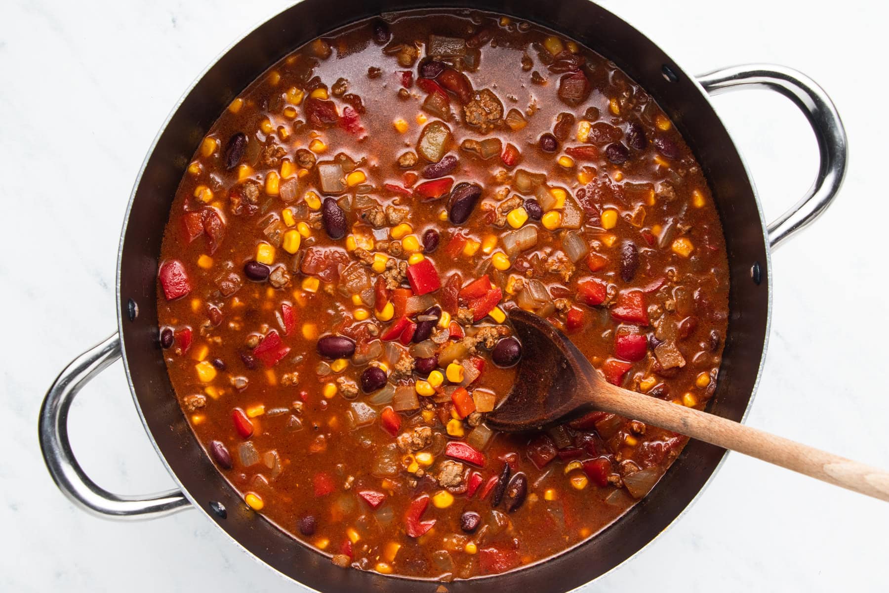 Chili with Corn - Easy Healthy Recipes
